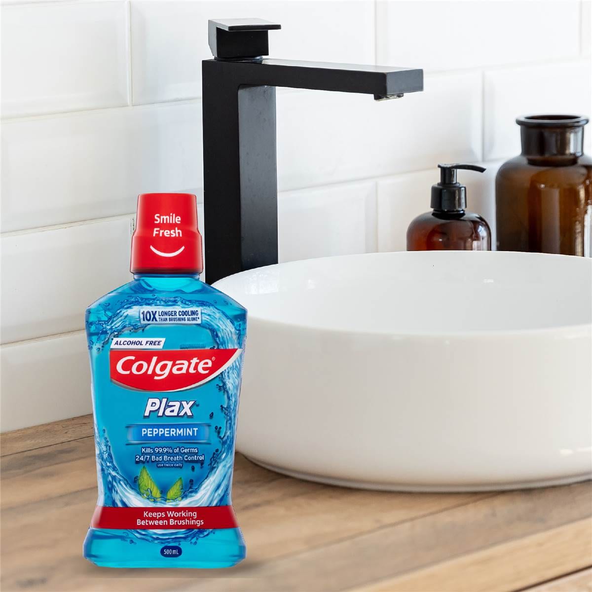 Colgate Plax Antibacterial Mouthwash Peppermint Alcohol Free 500ml ...