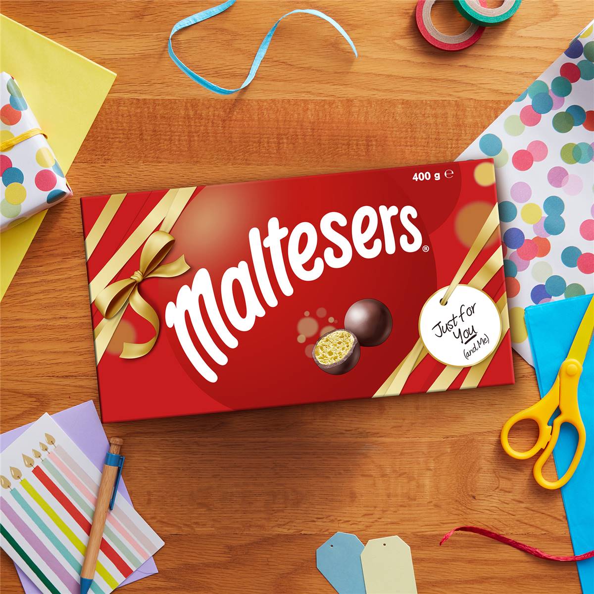 Maltesers Milk Chocolate Party Gift Box 400g | Woolworths
