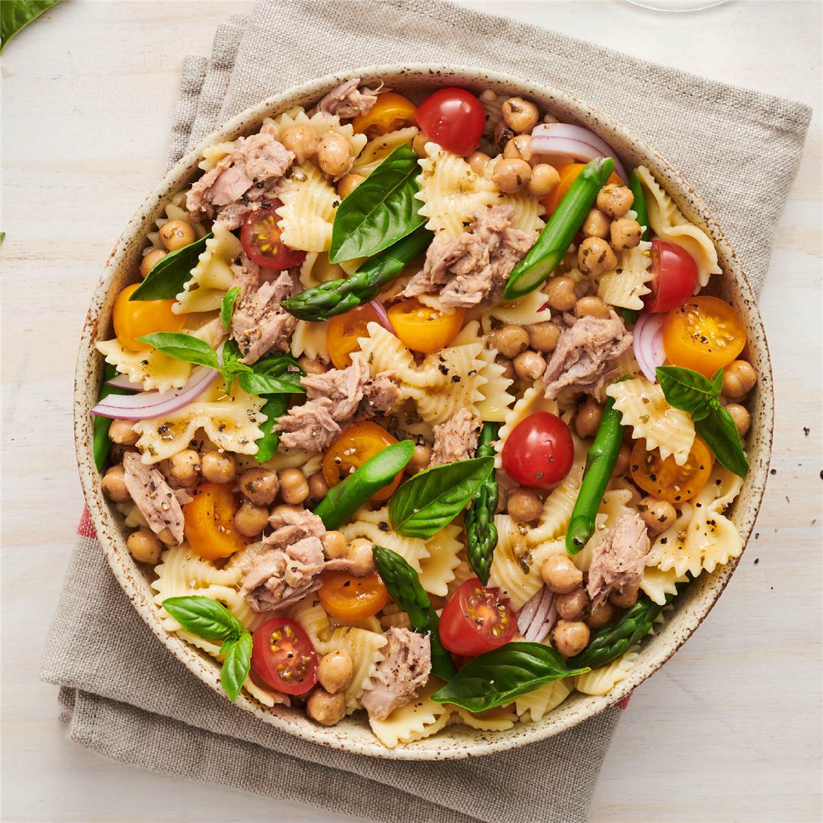 Edgell Snack Time Chickpeas Salad Topper With Zesty Vinaigrette 70g ...