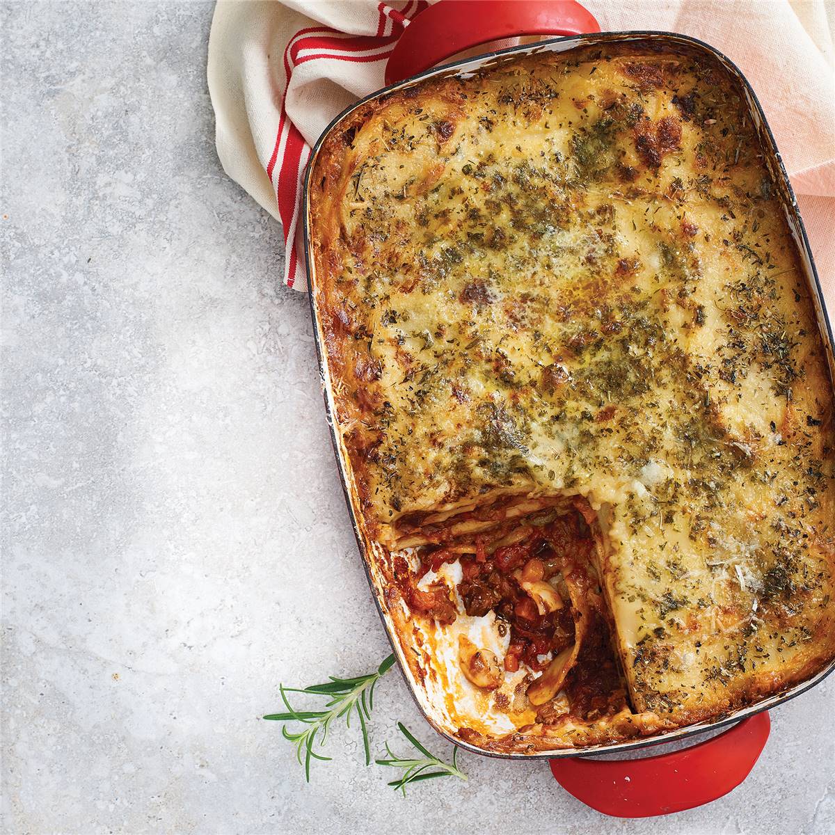 Woolworths Slow Cooked Beef Ragu Lasagne 1.3kg | Woolworths
