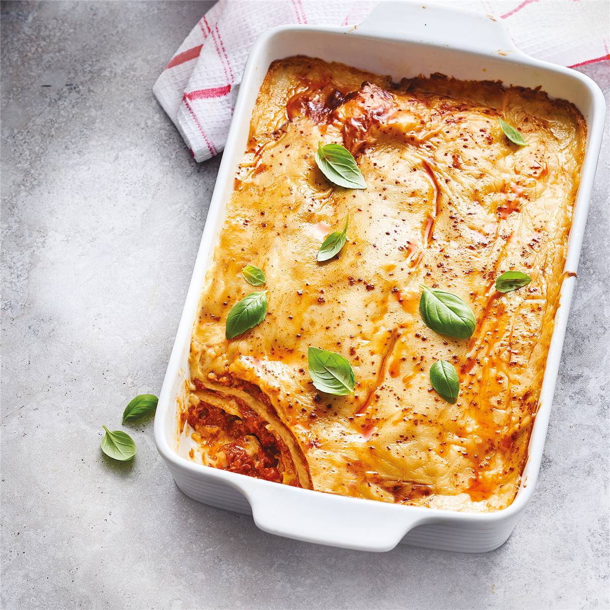 Woolworths Beef Lasagne 2kg | Woolworths
