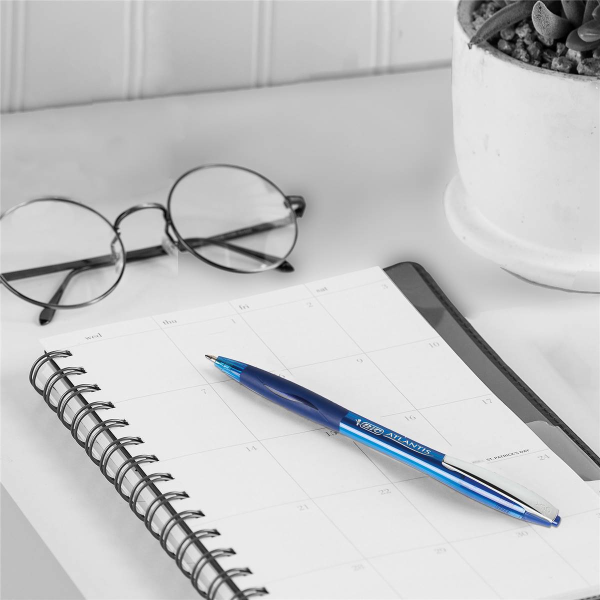 Bic Atlantis Retractable Ballpoint Pens Blue 4 Pack | Woolworths