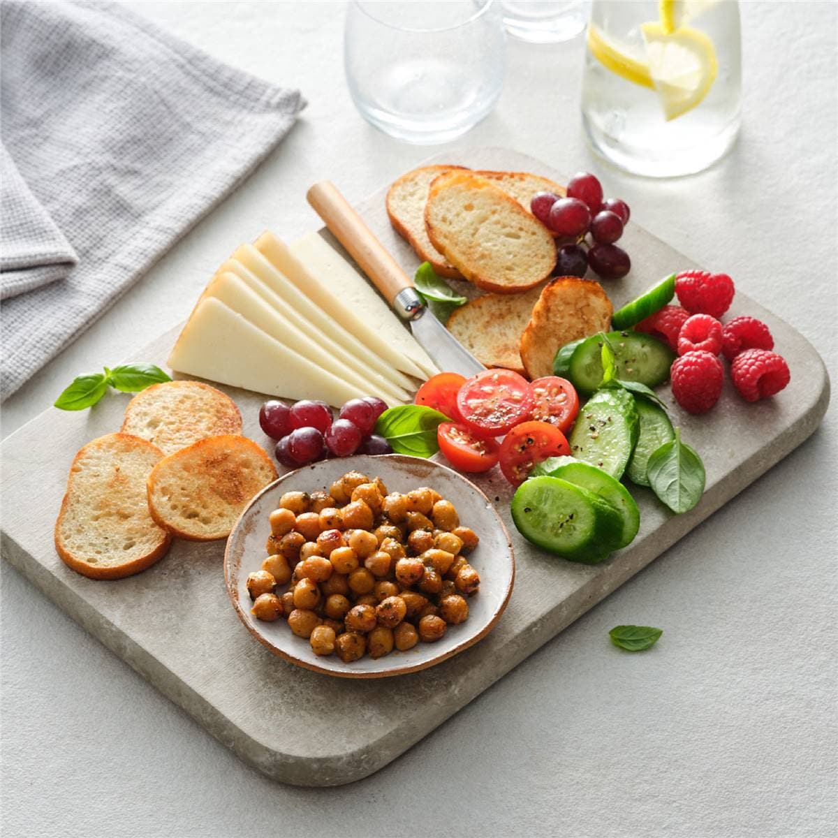 Edgell Snack Time Chickpeas With Lemon, Tahini & Garlic 70g | Woolworths