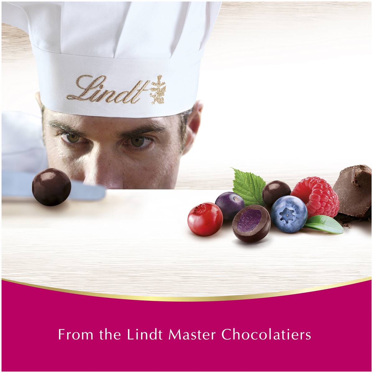 Lindt Fruit Sensation Dark Chocolate Raspberry & Cranberry Bag 150g ...
