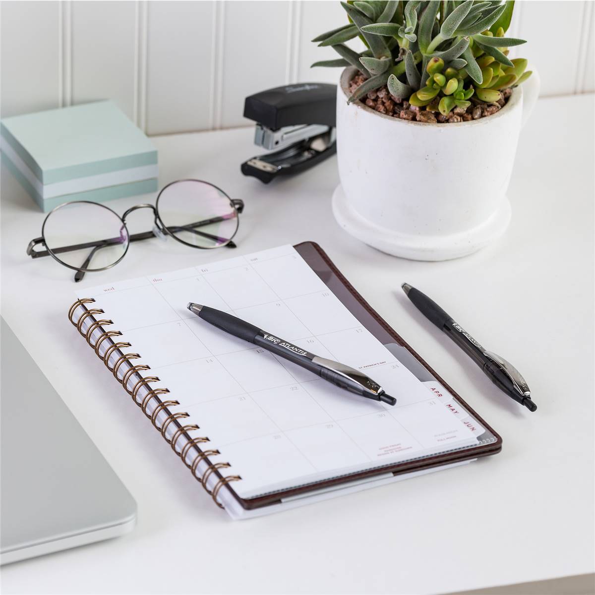 Bic Atlantis Retractable Ballpoint Pens Black 4 Pack | Woolworths