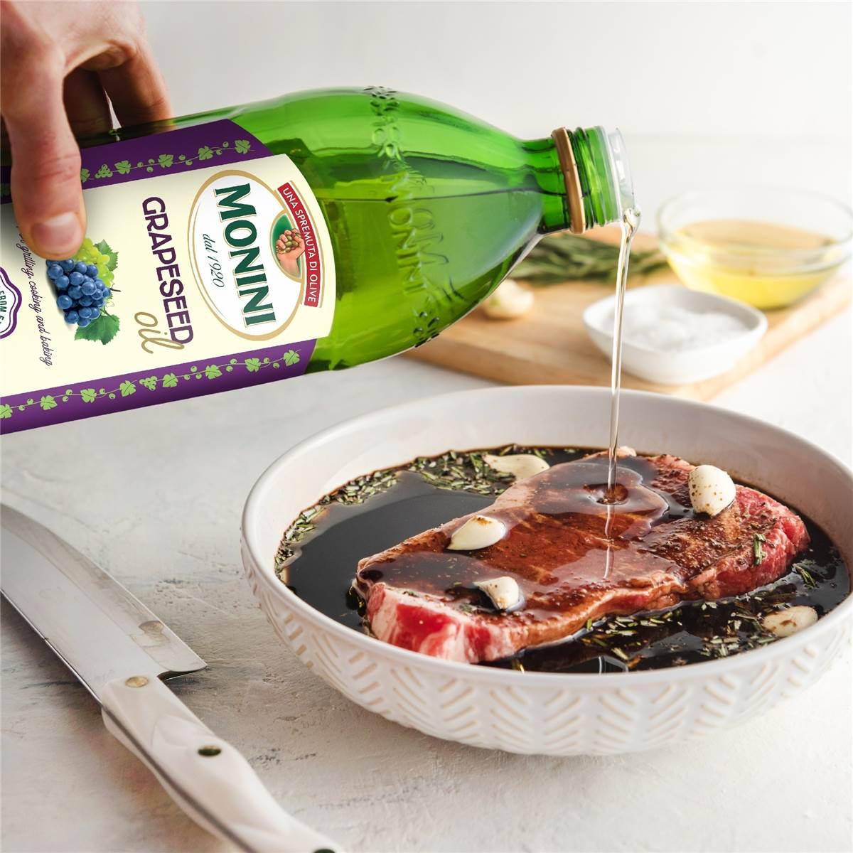 Monini Grapeseed Oil 750ml | Woolworths