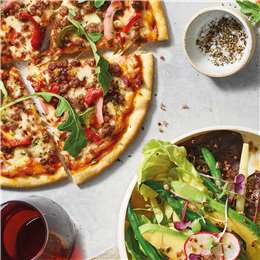 Mccain Rustica Thin & Crispy Australian Angus Beef Pizza 370g | Woolworths