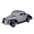 Motormax 1:18 Scale 1940 Ford Deluxe Timeless Classics Model Car ...
